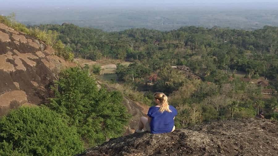 Yogyakarta: Pindul Cave Tubing & Mt. Nglanggeran Sunset Tour - What Makes This Tour Stand Out