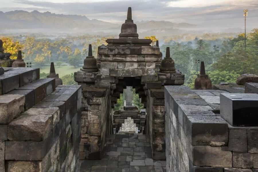 Yogyakarta: Prambanan and Borobudur Temples Guided Tour - Who Should Consider This Tour?