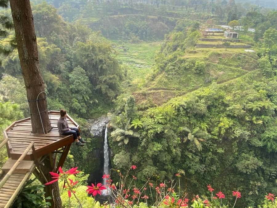 Yogyakarta: Selogriyo Temple and Kedung Kayang Waterfall - Discovering the Hidden Gem of Selogriyo Temple