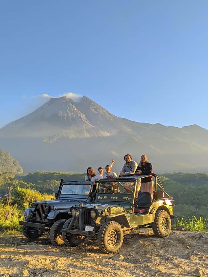YOGYAKARTA - SUN RISES in MERAPI MOUNT and JEEP LAVA TOUR - What to Expect
