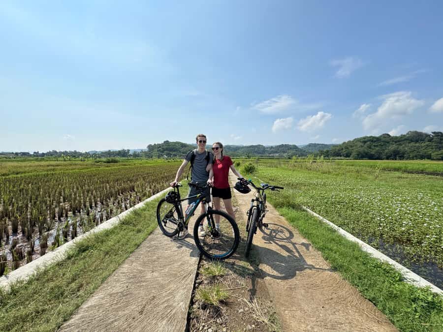 Yogyakarta: Village Cycling Tour with Local Snacks - Exploring the Itinerary: What to Expect