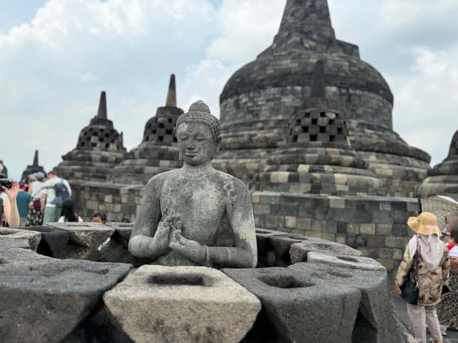 Yogyakarta:Borobudur Temple & Borubudur Village Cycling Tour - FAQs
