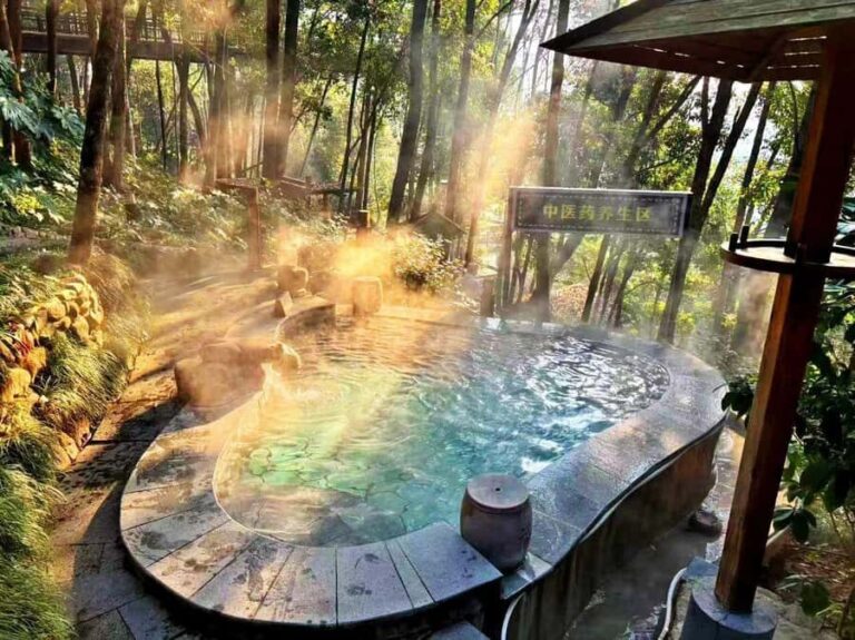 Zhangjiajie Jiangya Hot Spring Secret Realm with Transfers - Exploring the Hot Spring Experience
