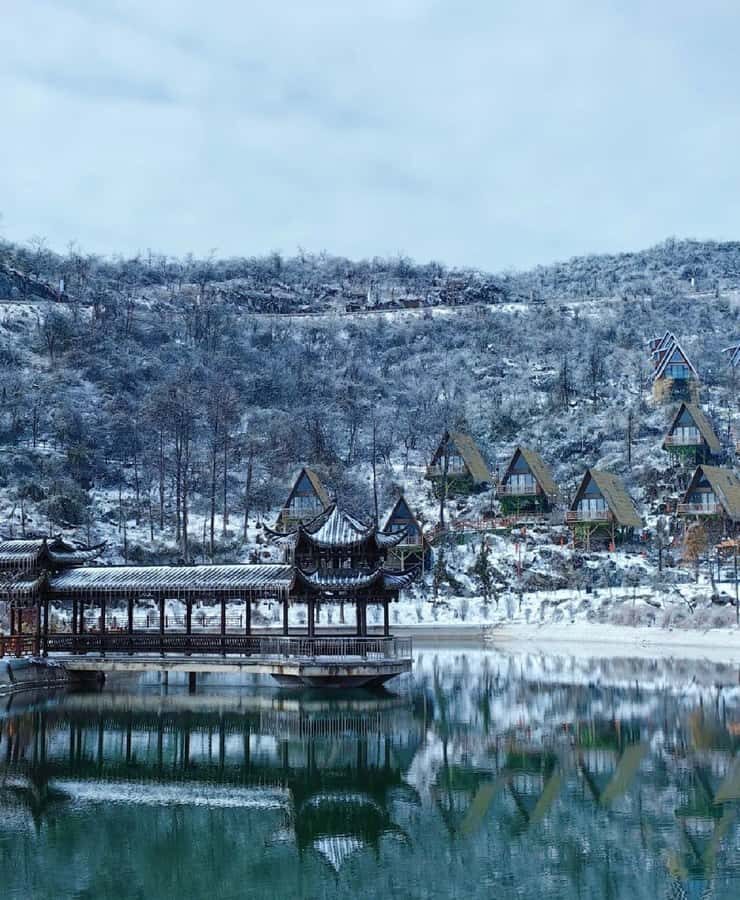 Zhangjiajie: Qixing Mountain & 72 Odd Towers Night Tour - The Night Tour of the 72 Odd Towers