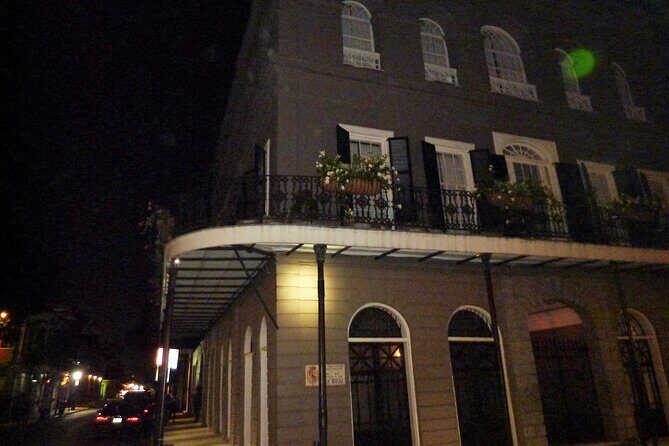 Adults Only Ghost and Vampire Walking Tour in New Orleans - The Itinerary and Stops