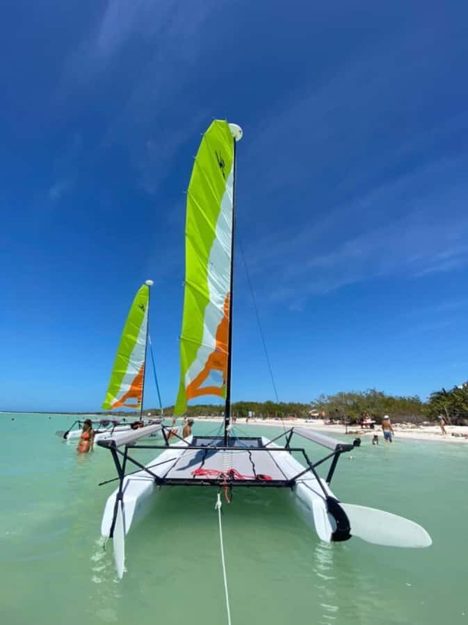 Bacalar: Eco-friendly tour on a Hobbie Getaway catamaran - The Value of This Tour