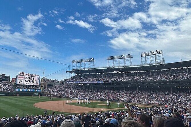 Chicago Cubs Baseball Game at Wrigley Field - The Itinerary in Detail