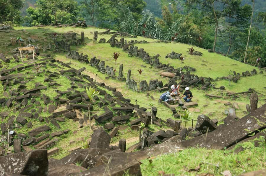 Cianjur: Full-Day Historical Tour of Gunung Padang and Falls - Who Is This Tour Best For?