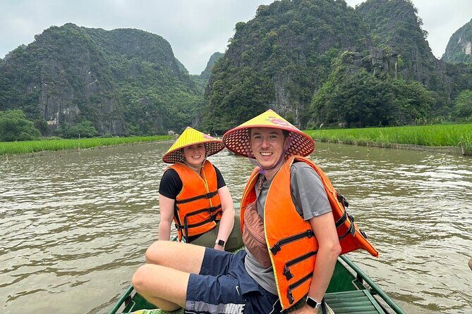 Discover Ninh Binh in Luxury: Hoa Lu Capital & Tam Coc from Hanoi - What Travelers Say and Why It Matters