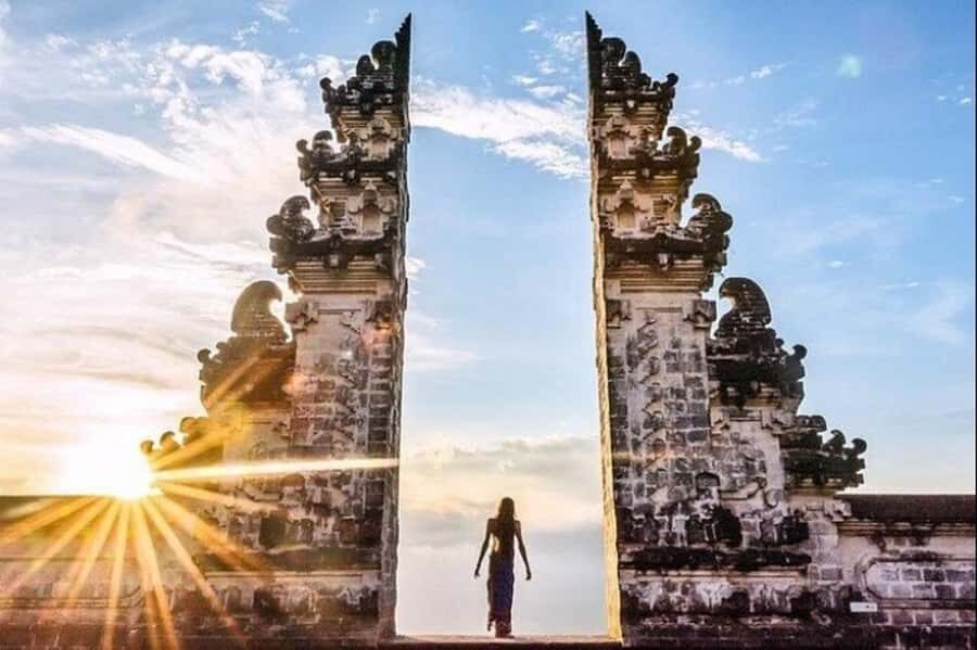 East Bali Tour: Gate of Heaven, Water Palace, Sleeping Gajah - Who Will Love This Tour?