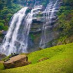 Ella:World's End & Bomburuella/Upper Diyaluma Waterfall Tour - The Itinerary in Detail
