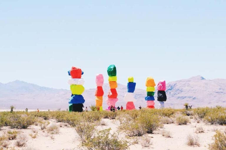 Las Vegas: Death Valley Seven Magic Mountain & Welcome Sign - What Sets This Tour Apart?