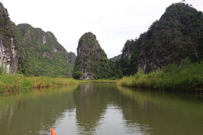 Ninh Binh day trip: Bai Dinh Pagoda - Trang An boat trip - Mua Cave view point - An Overview of the Tour Experience