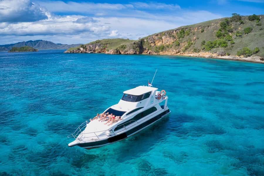 Padar Island, Pink Beach, Komodo Full-Day Shared Trip - What to Expect and Tips for Your Trip