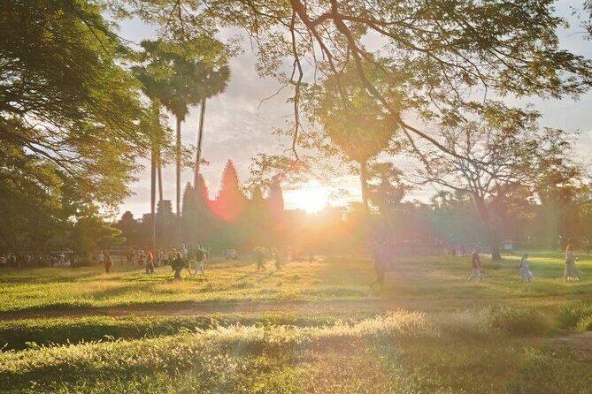 Private Angkor Wat Sunrise Small Tour - Detailed Breakdown of the Itinerary