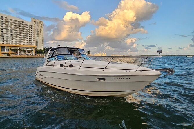 Private Yacht Rental 37 in Miami for 12 People - FAQs