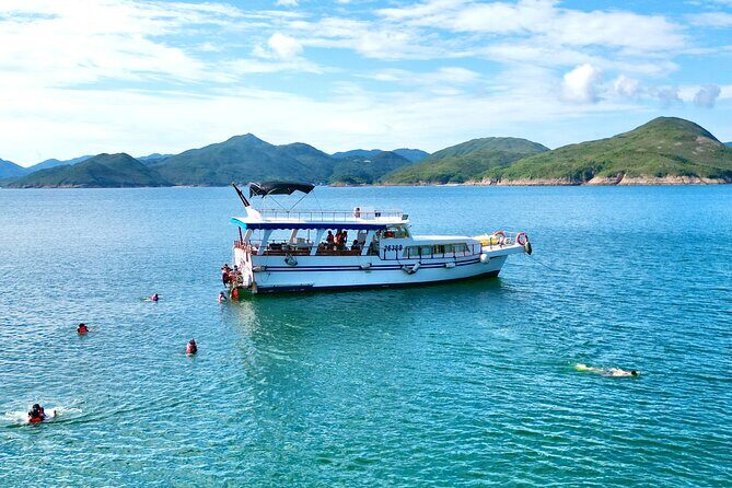 Sai Kung Beach Snorkelling and Island Hopping Yacht Tour - Authentic Experiences and Traveler Insights