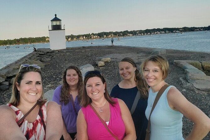 Salem Massachusetts Scavenger Hunt Interactive Walking Activity - A Closer Look at the Itinerary