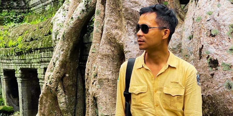 Siem Reap: Angkor Wat Sunrise Private Tour & Photos - Exploring Ta Prohm and Bayon Temples with Depth