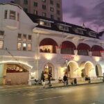 Surabaya City Tour Old Town Jeep Ride and Iconic Sites - Authentic Experiences That Stand Out