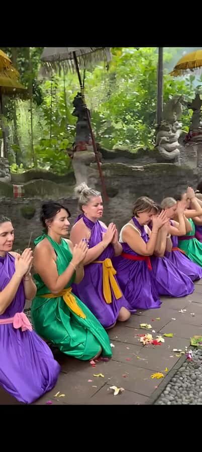 Taman Beji Griya Waterfall Melukat Ritual - Who Should Consider This Tour?
