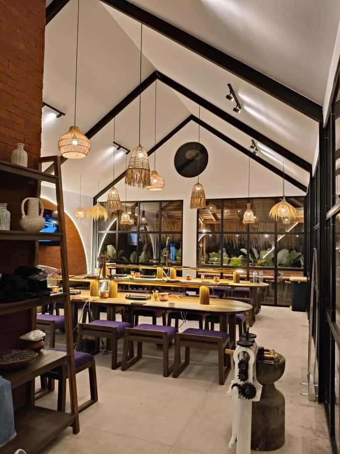 Uluwatu: Silver Jewelry Making Class in a Spacious Studio - Exploring the Experience