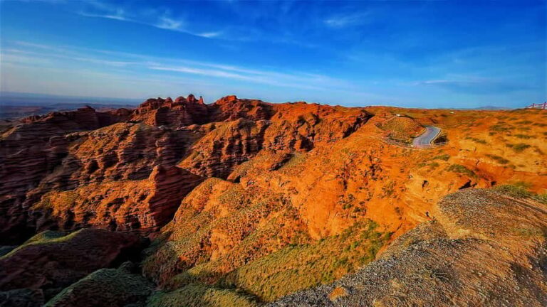 Zhangye: Pingshan Lake Grand Canyon & Danxia Day Trip - Transportation, Timing, and Logistics