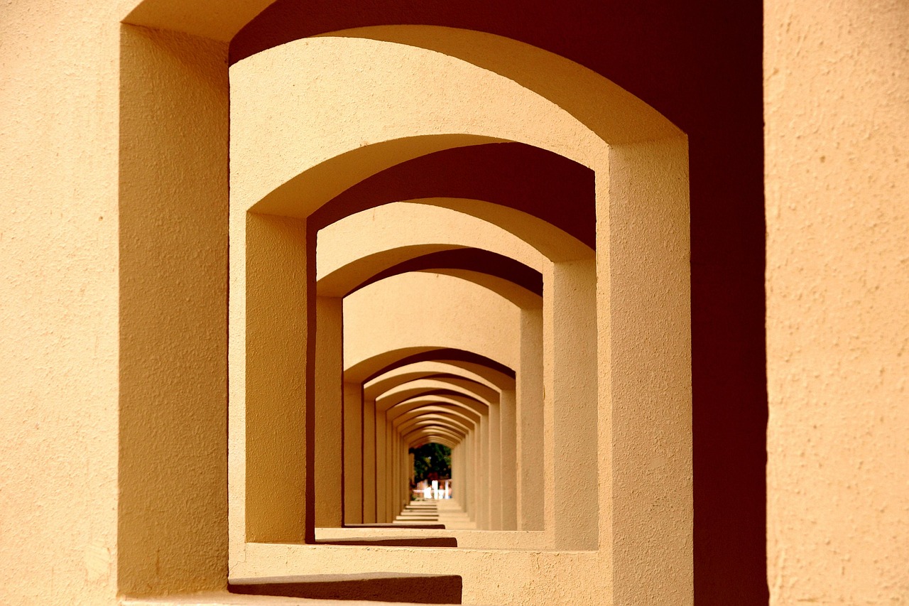 Islamic arches geometry