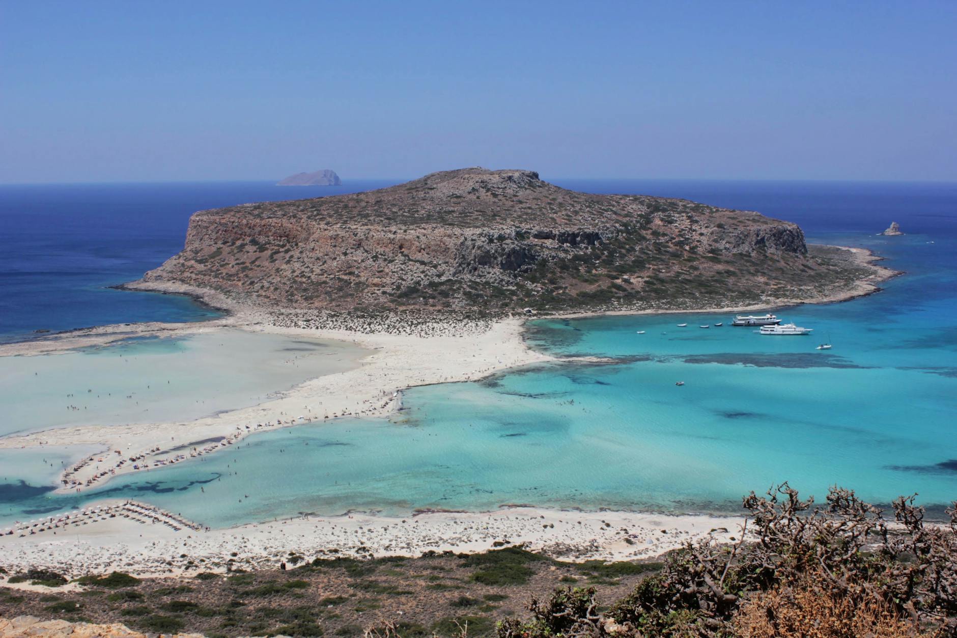 Balos sandy shores with turquoise water