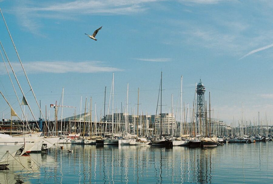 Sailboats at Barcelona marina near the aquarium