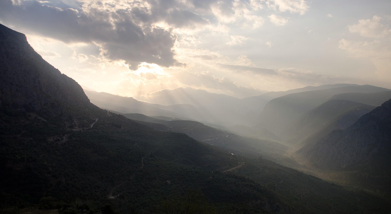 Delphi with mountains in the background