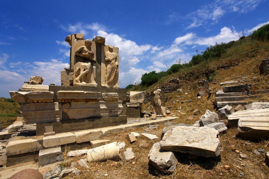 ephesus amphitheater panoramic