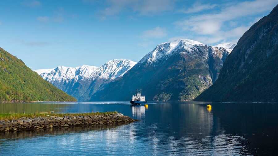 Arctic coastal scenery with mountains