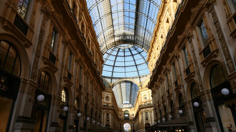 Galleria Vittorio Emanuele II architecture in Milan
