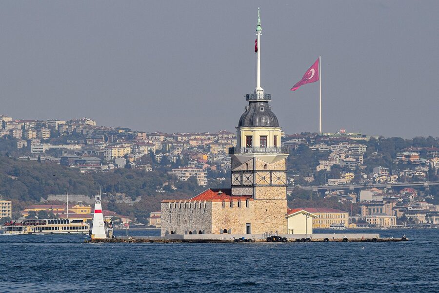 Maiden's Tower on the Bosphorus in Istanbul during daytime