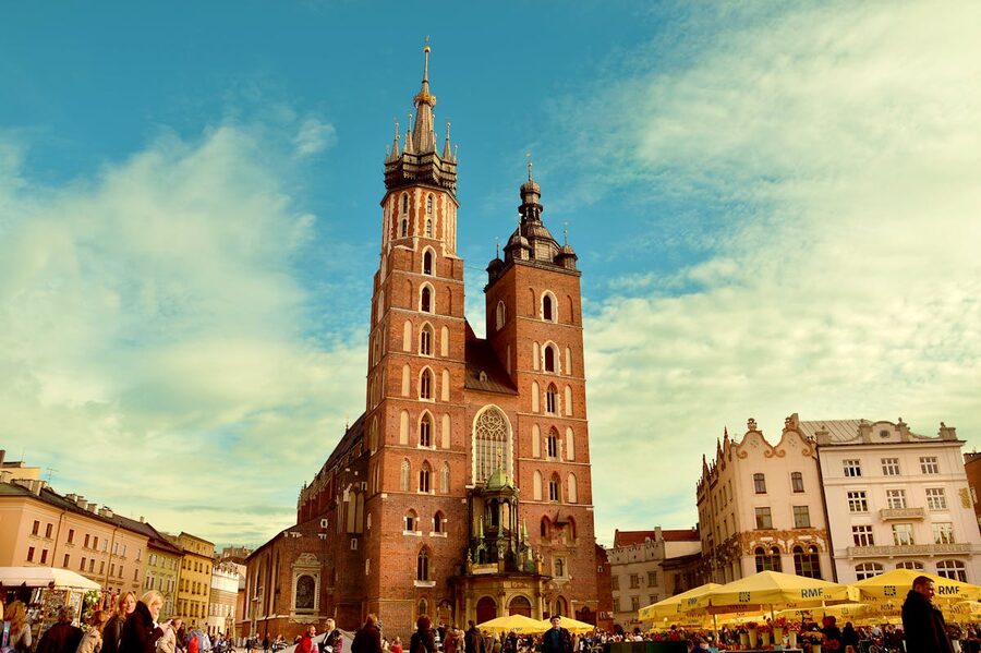 St Marys Basilica and Main Market Square Krakow