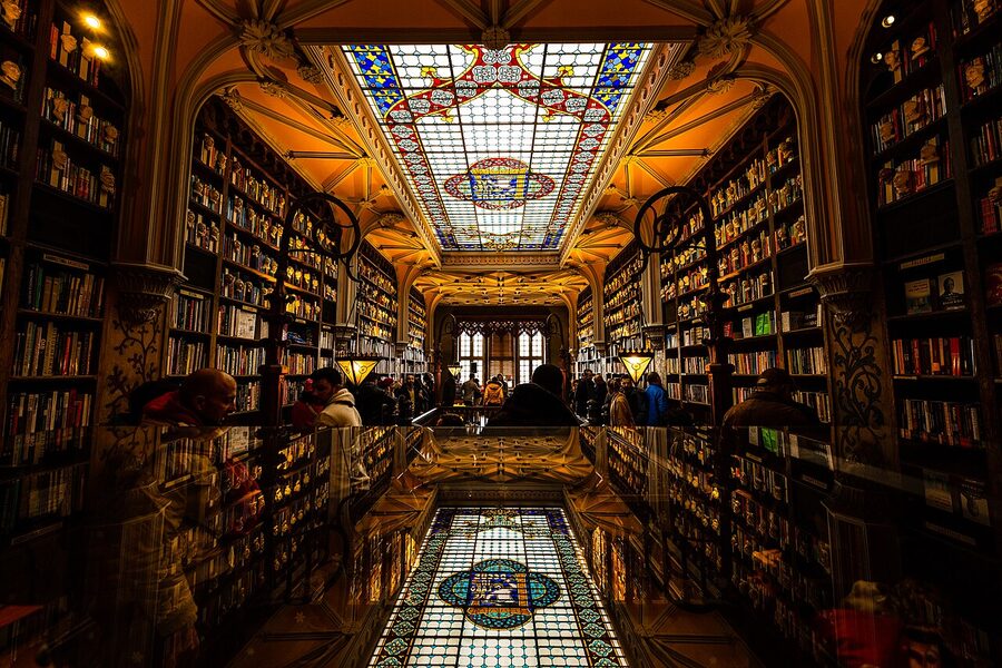 Livraria Lello ground floor bookshop