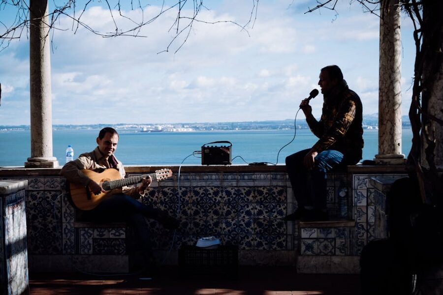 Lisbon street musicians with guitar
