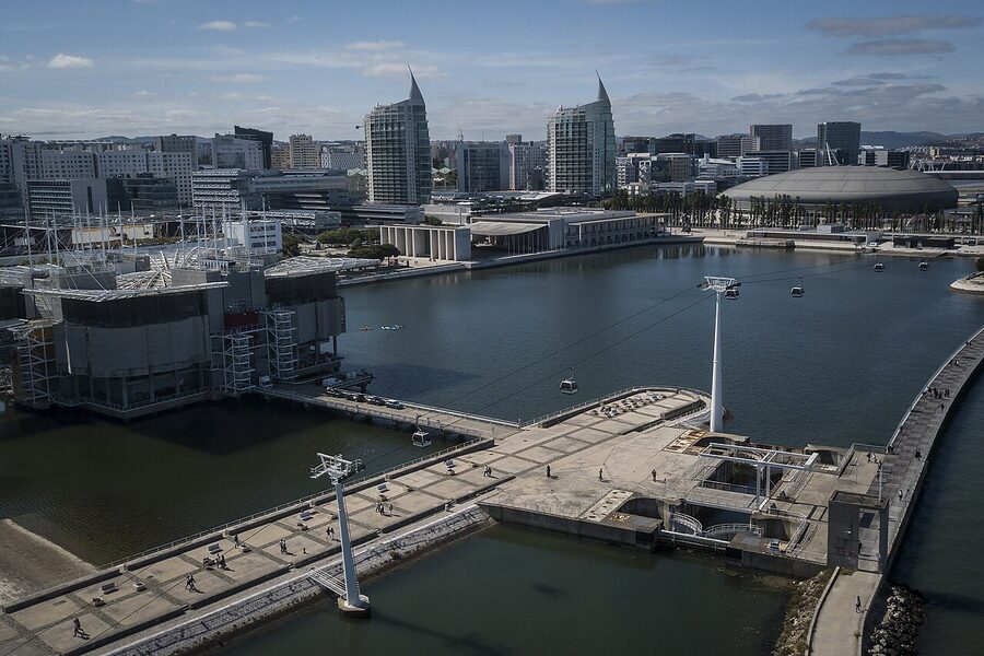 Central hall of Lisbon Oceanarium with main tank