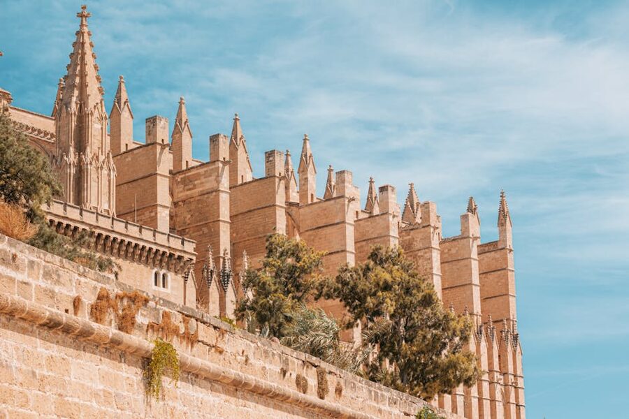 Gothic arches detail at Palma Cathedral