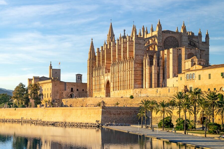 Palma Cathedral seen from the Mediterranean side