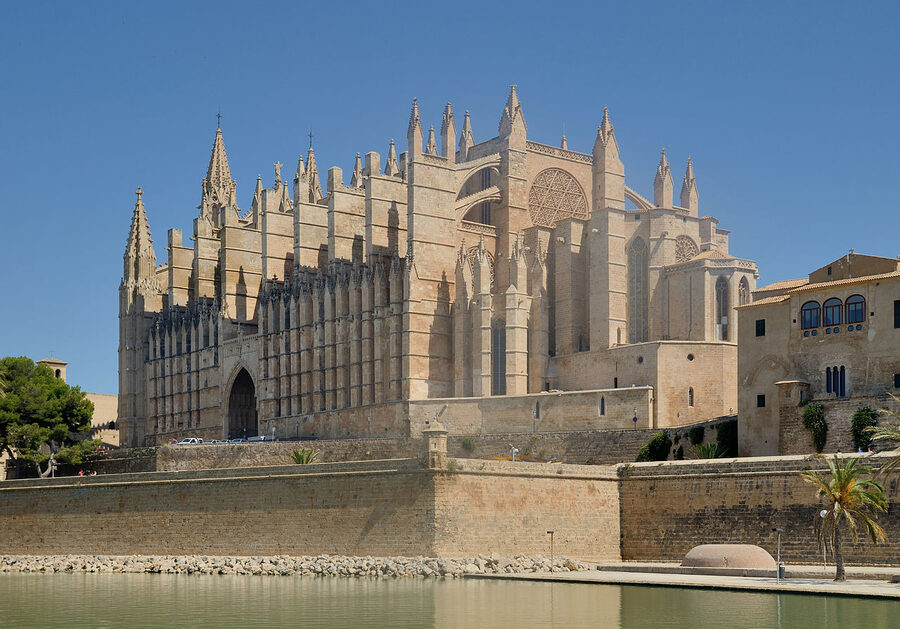 Palma Cathedral from the harbour side