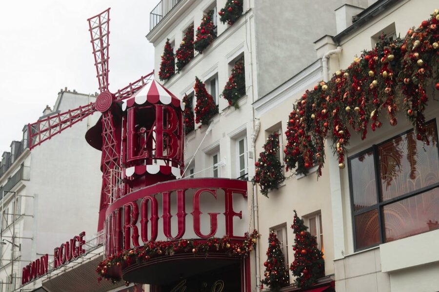 The Moulin Rouge decorated for Christmas