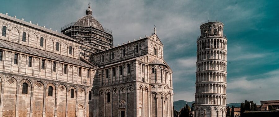 Pisa Leaning Tower and Cathedral on sunny day