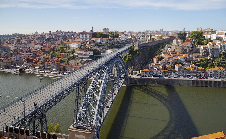 Dom Luis I bridge Porto Douro